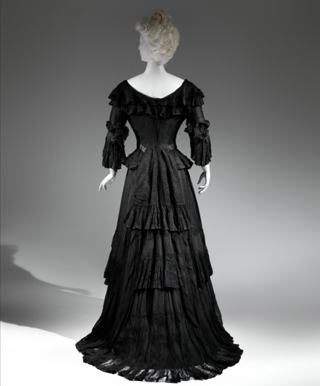 Модный календарь. Октябрь.